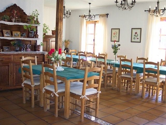 6 Casas Rurales en La Serna Del Monte | CasasRurales.net